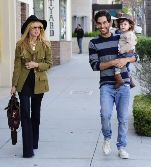 Rachel Zoe Grabs Lunch With Her Son In Beverly Hills | Celeb Baby Laundry