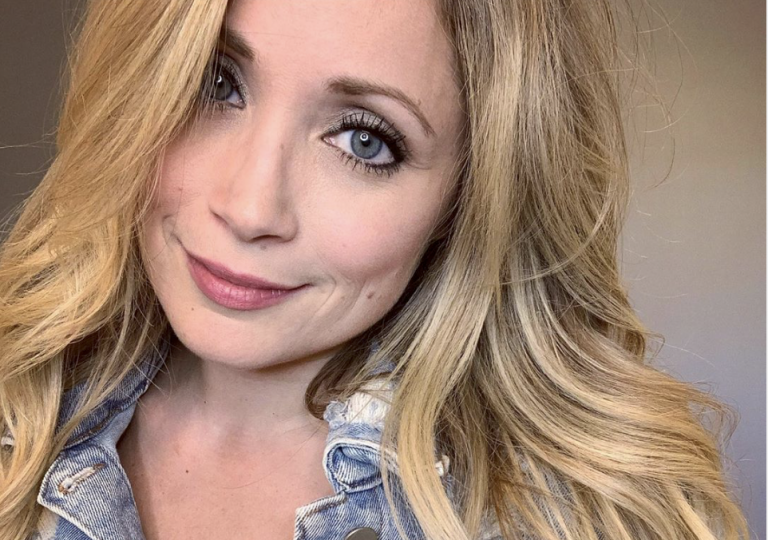 General Hospital Star Emme Rylan Has Fun With Her Kids At The Boo Fest ...