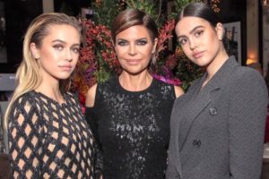 Days Of Our Lives (DOOL) Spoilers: Lisa Rinna Gushes Over Her Model ...