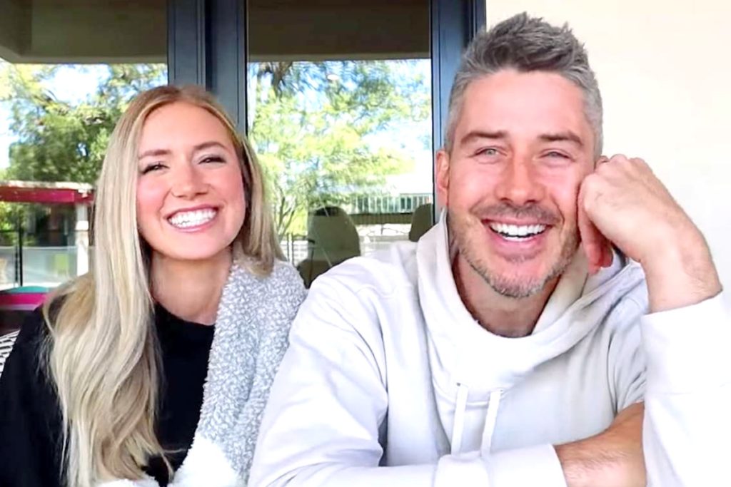 Bachelor Alum Lauren Luyendyk And The Kids Catch Up With Grandpa